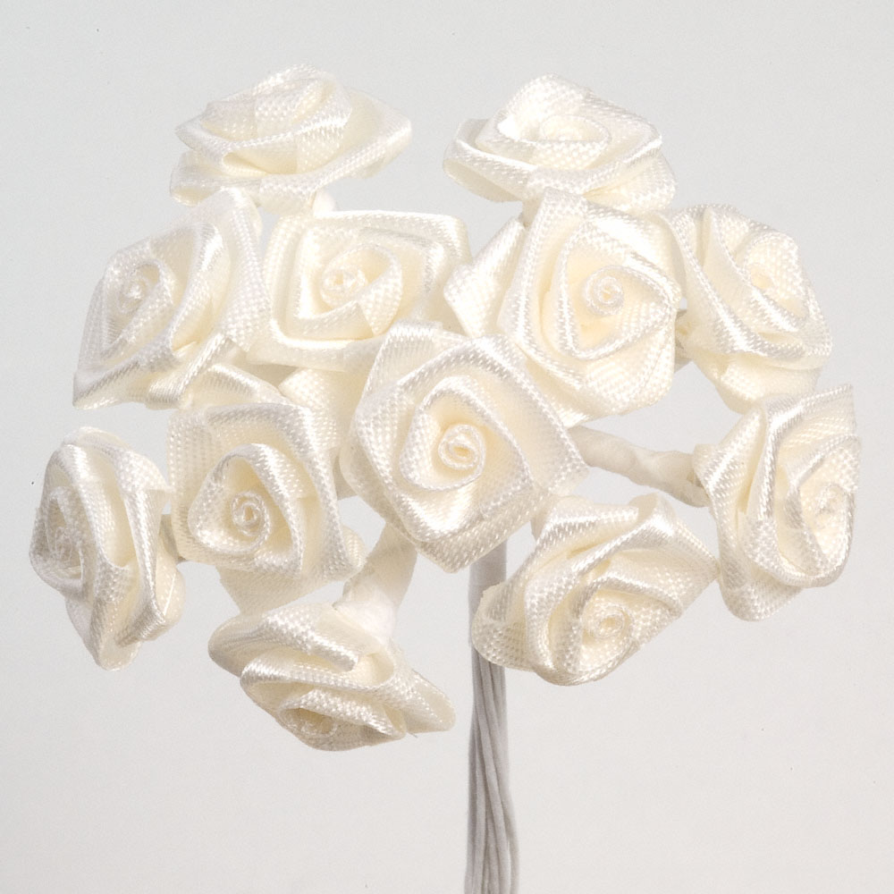 Ribbon Roses | UK Wedding Favours